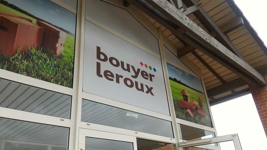 Visite Bouyer Leroux - Fabrication du Bloc en terre cuite